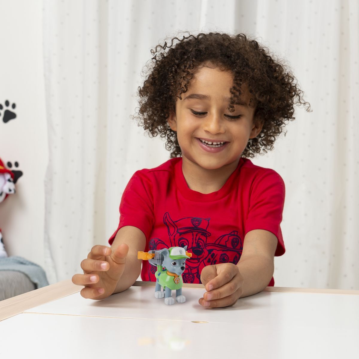 Spin Master Paw Patrol Mini Air Rescue Rocky Pull Back Pup | 4KIDS.cz